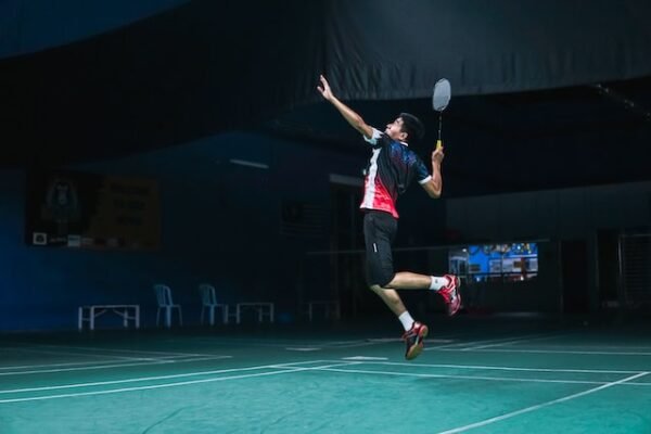 Badminton warm up exercises: activating beast mode