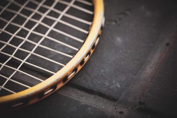 Lightweight badminton rackets: 6 charming choices