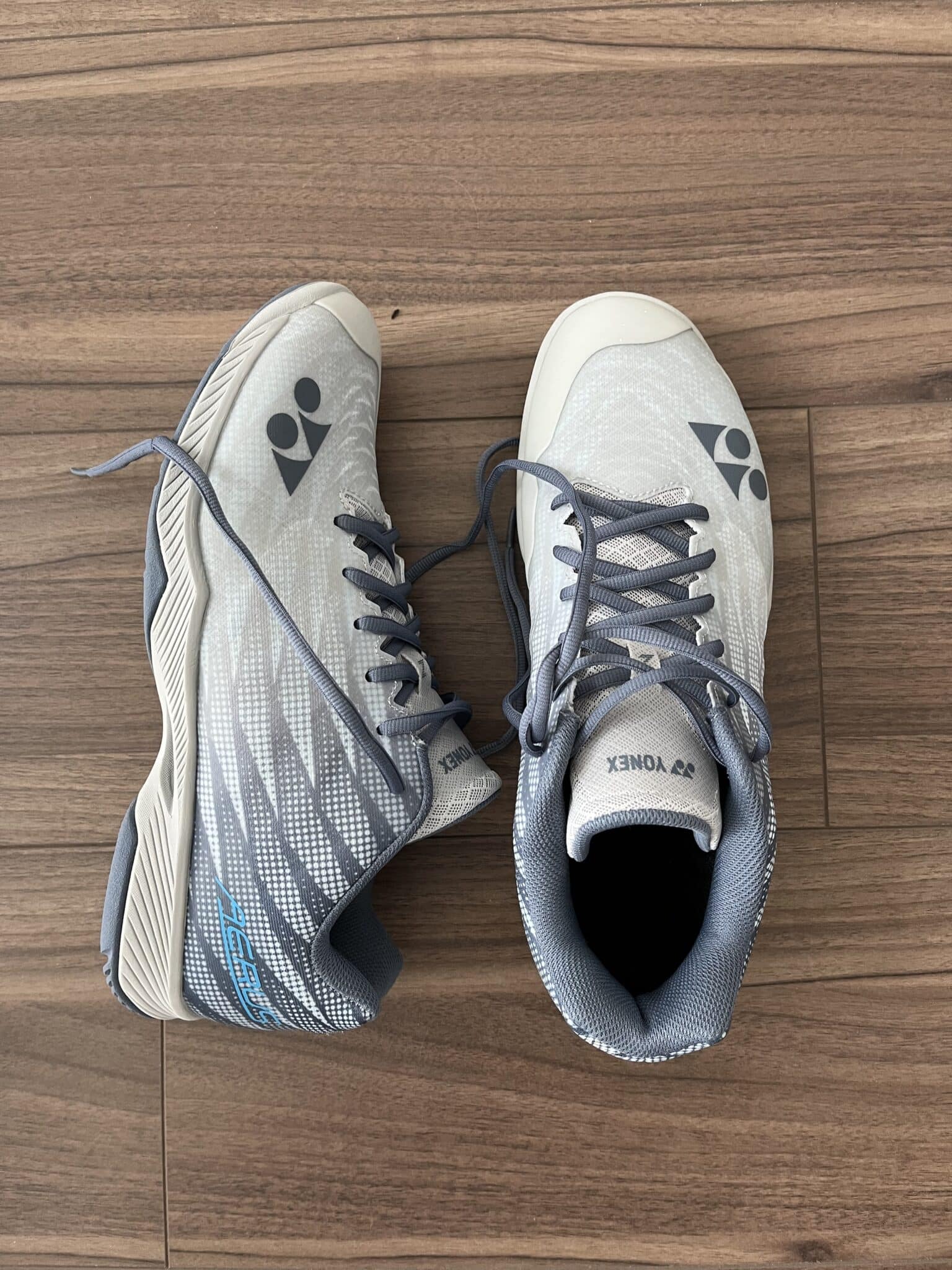 The best Yonex badminton shoes in test (2024) - Beast Badminton